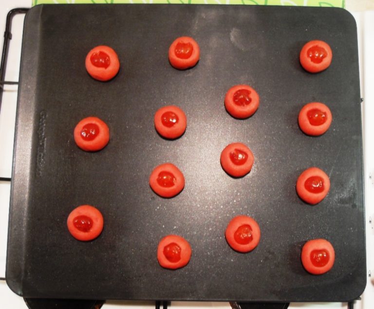 Red Nose Day Cookies with a chocolate base! Fab Food 4 All