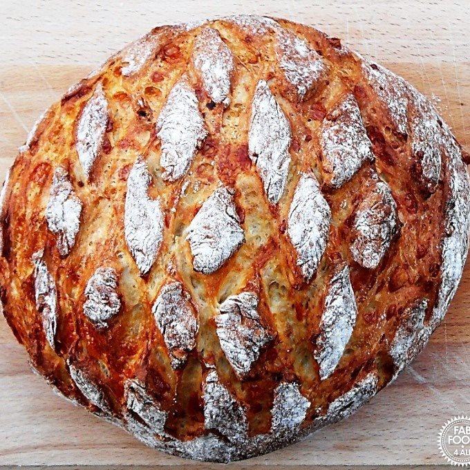Easy Cheesy Chilli Cob - super tasty! | Fab Food 4 All