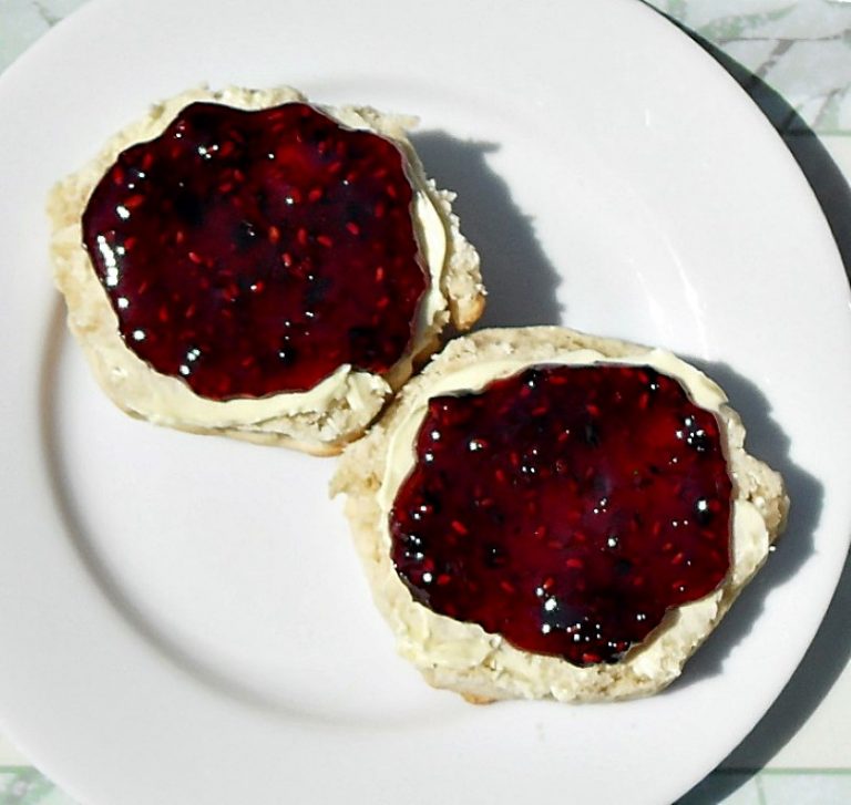 Blackberry and Raspberry Jam, fruity & delicious! Fab Food 4 All