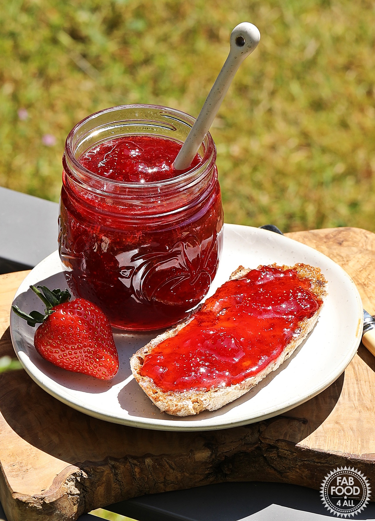 Strawberry & Gin Jam - simple, no pectin recipe! | Fab Food 4 All