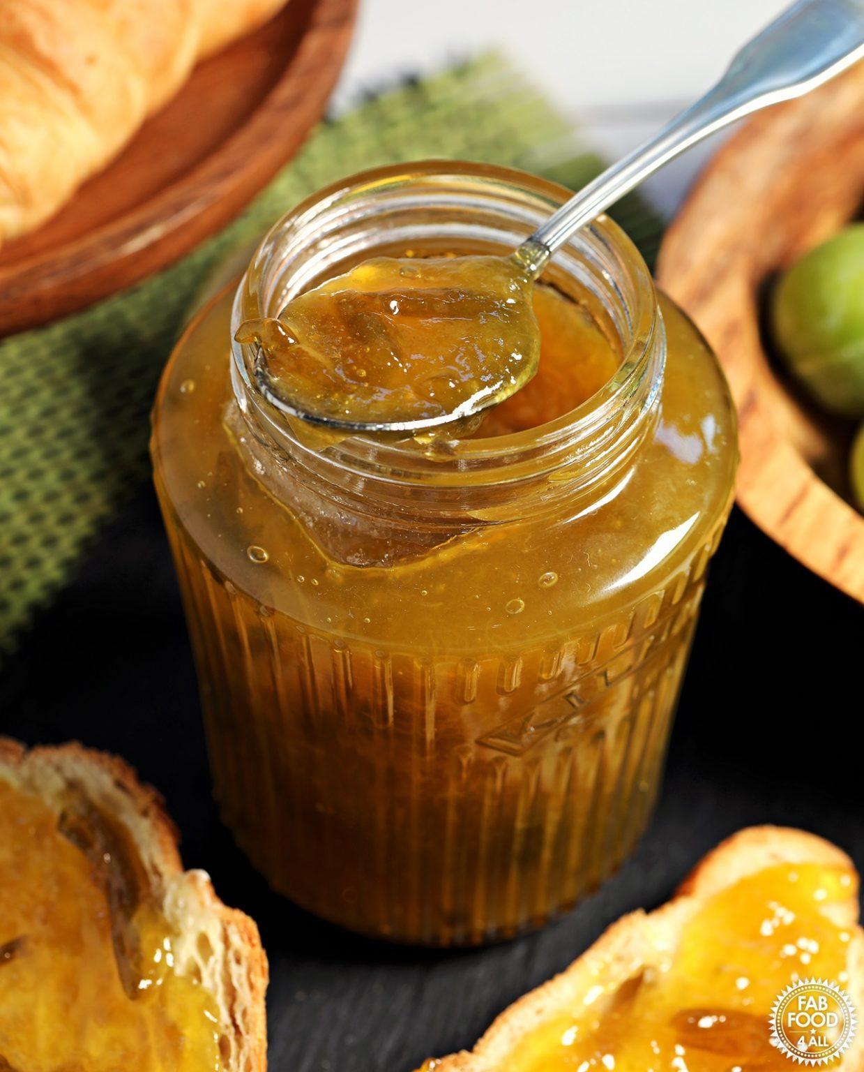 Easy Greengage Jam and what to do when your jam is too runny!
