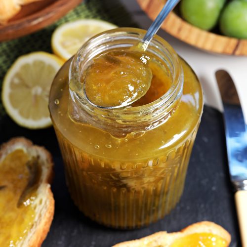 Easy Greengage Jam and what to do when your jam is too runny!