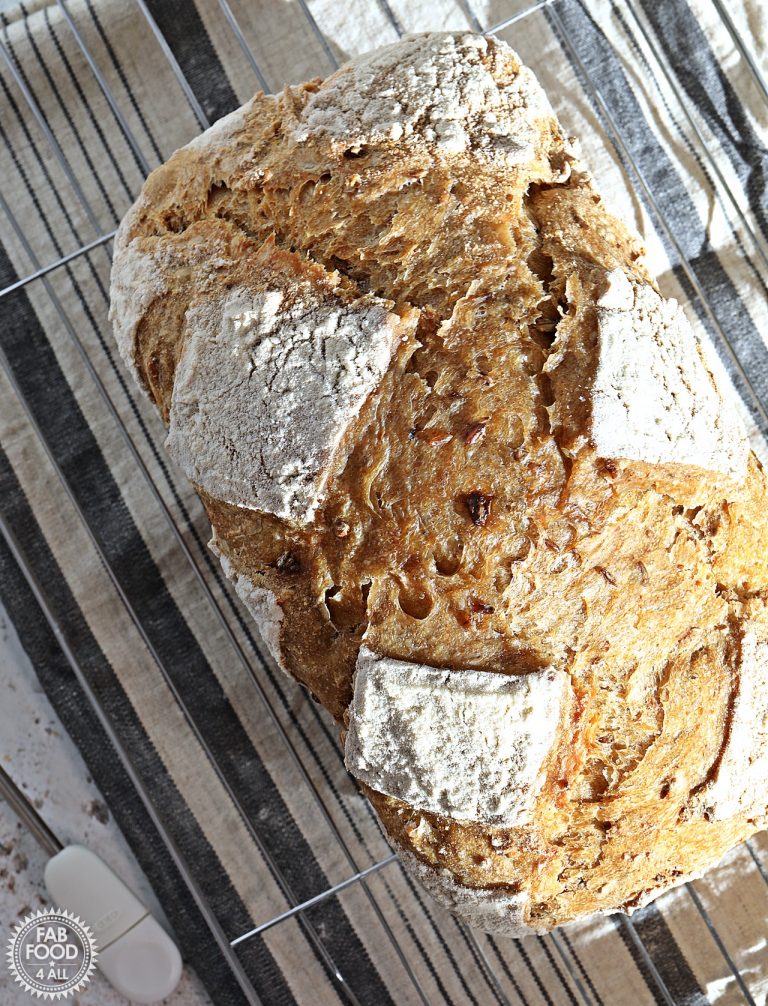 Easy Slow Cooker Sourdough Sandwich Bread - a world first!