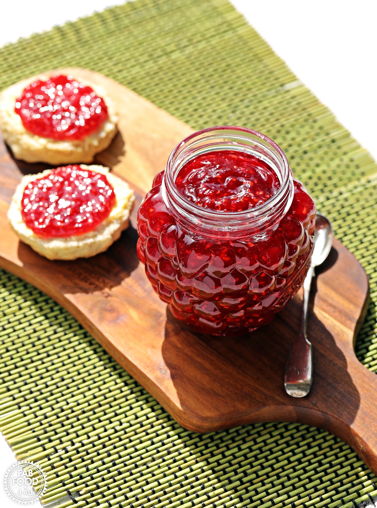 Quick & Easy Raspberry Jam Recipe - no pectin! Fab Food 4 All