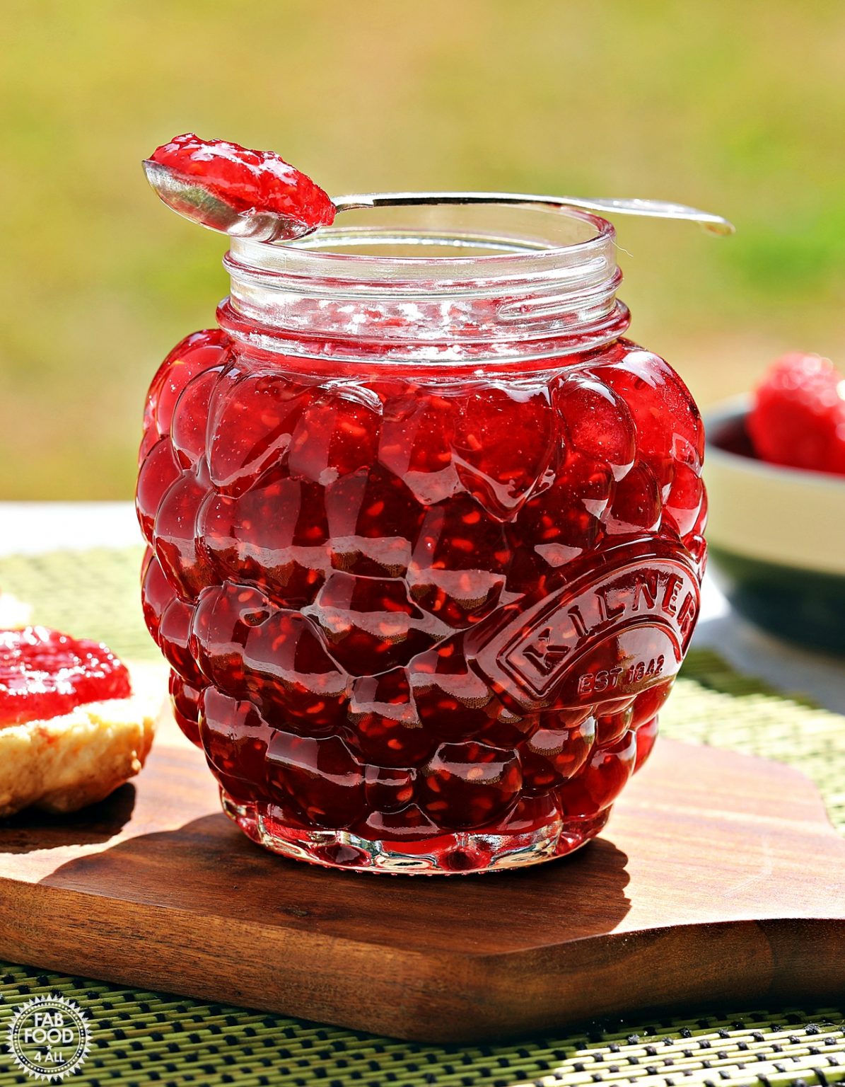 Quick & Easy Raspberry Jam Recipe - no pectin! Fab Food 4 All