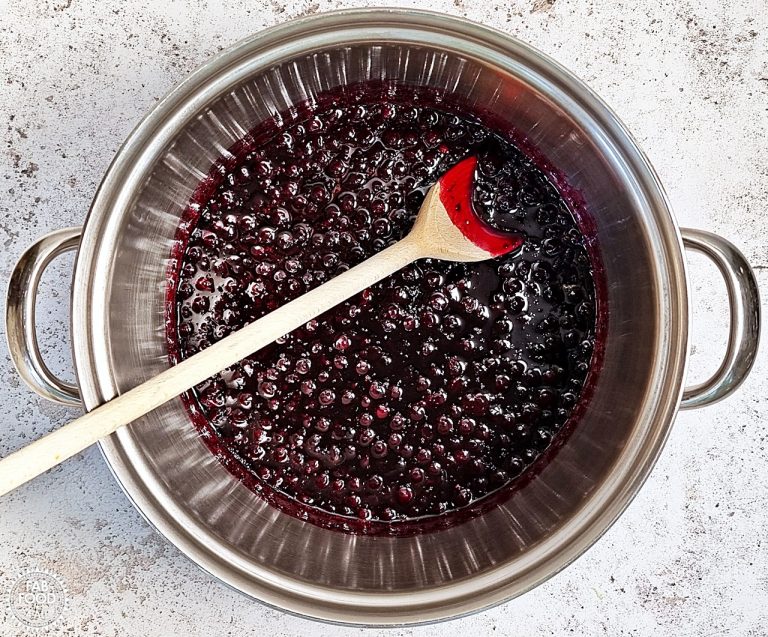 Easy Blackcurrant Jam Recipe (No Pectin)