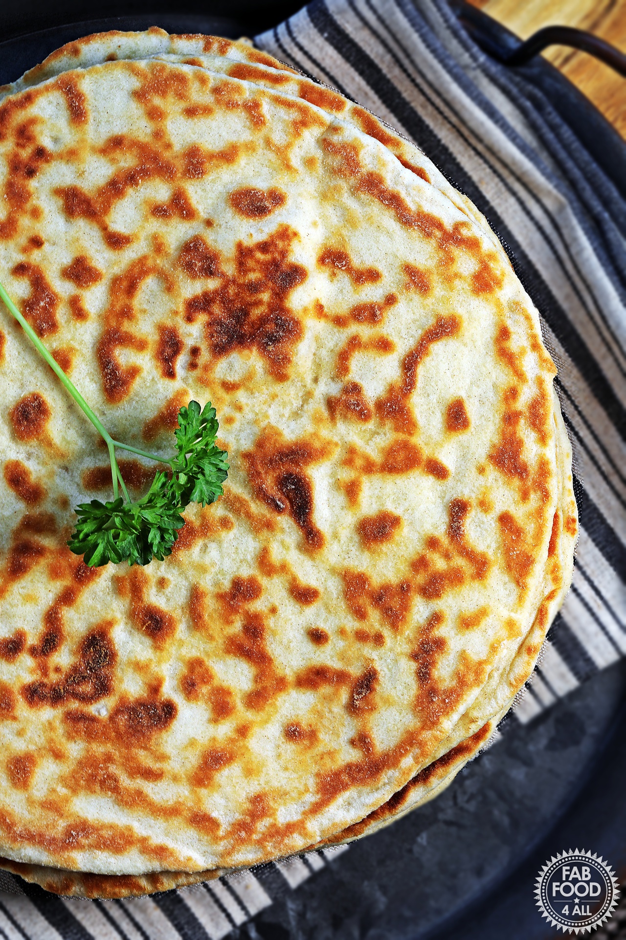 Easy Spelt Yogurt Flatbread Recipe (No Yeast)
